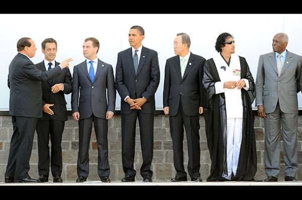 The Emperor Has Some Crazy Clothes Muammar Gaddafi ~ Uniq Worlds