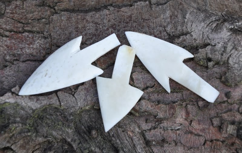 Northern Ireland Bushcraft Association: Bone Arrow Heads