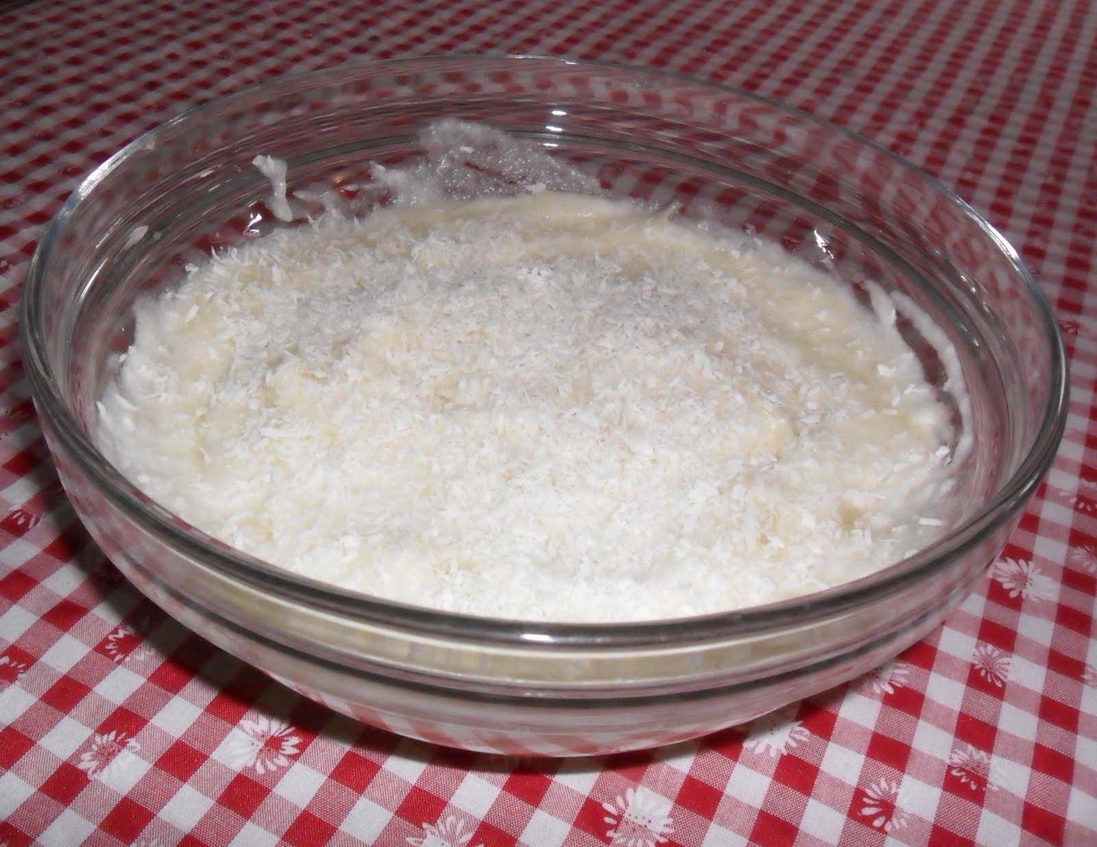 the silverscrapper's craft space: Apple Snow - Dessert Using Egg Whites