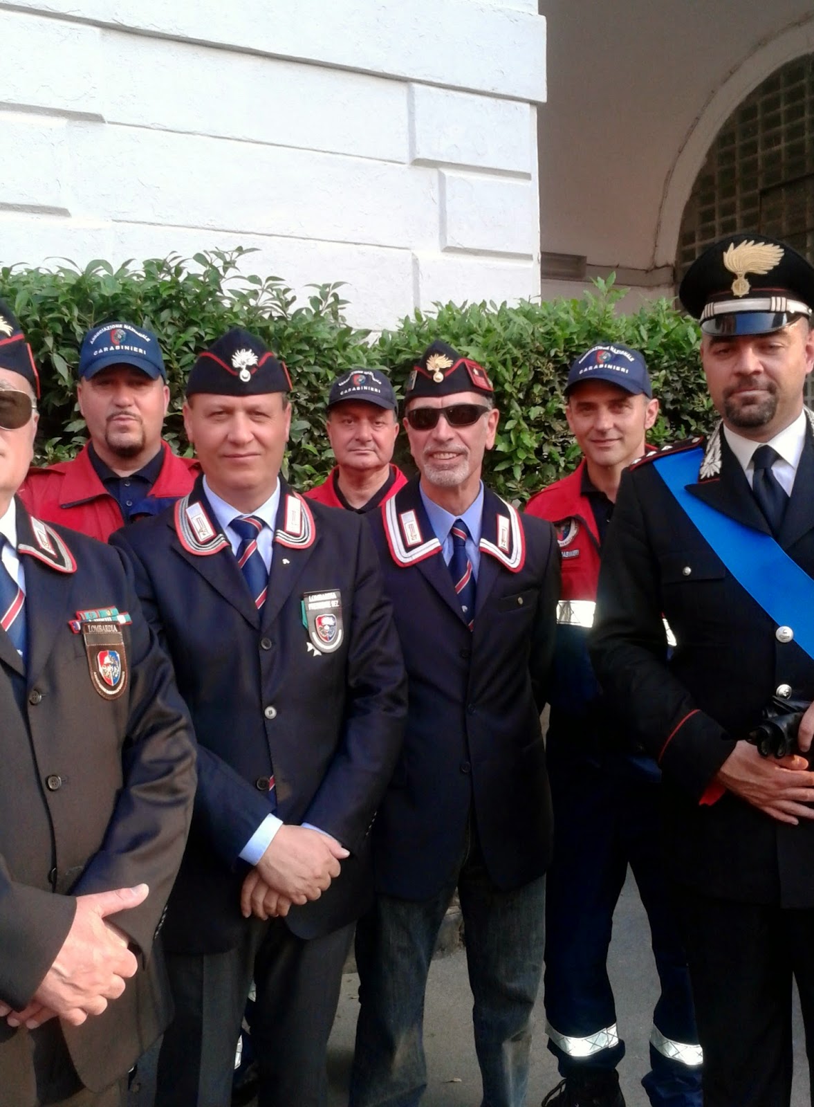 anctrezzosulladda: Festa dell'Arma dei Carabinieri. Comando Lamarmora 3 ...