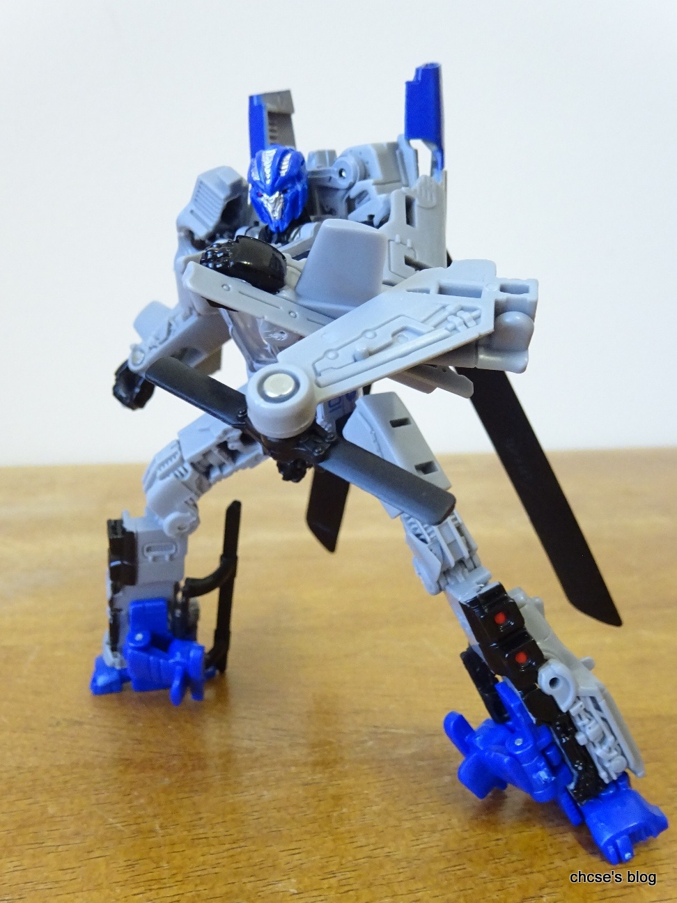 ChCse's blog: Toy Review: Transformers Generations Studio Series ...
