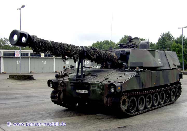 Coronel Von Rohaut: M-109 Howitzer