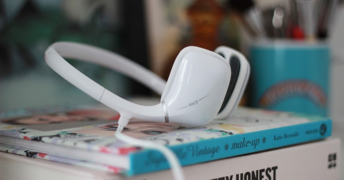 Slendertone Face review | Tales of a Pale Face | UK beauty blog