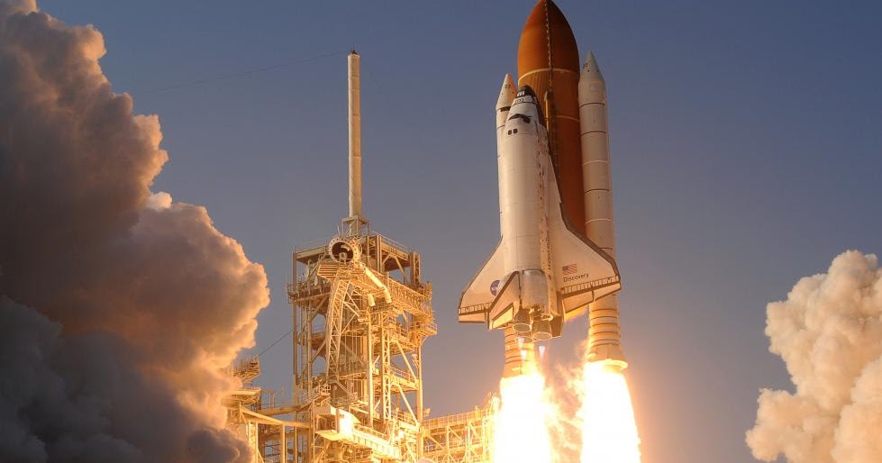 Asap tebal yang keluar saat roket lepas landas, apakah itu ? - Tahukah ...