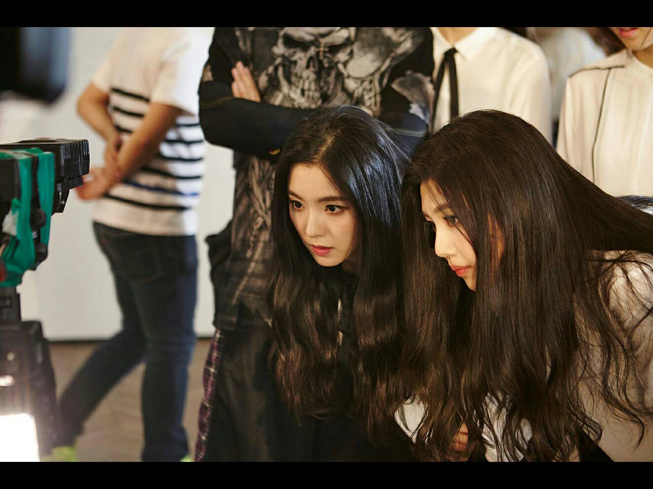 I Love Red Velvet : RED VELVET - BTS 'BE NATURAL' MV @ VRYL APPS UPDATE