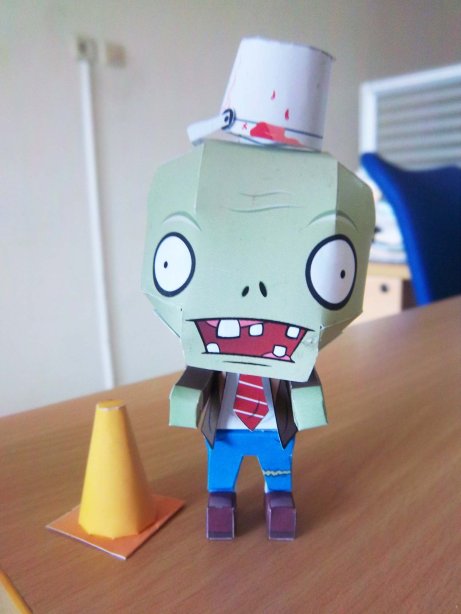Plants vs. Zombies - Conehead Zombie Papercraft | Papercraft Paradise ...