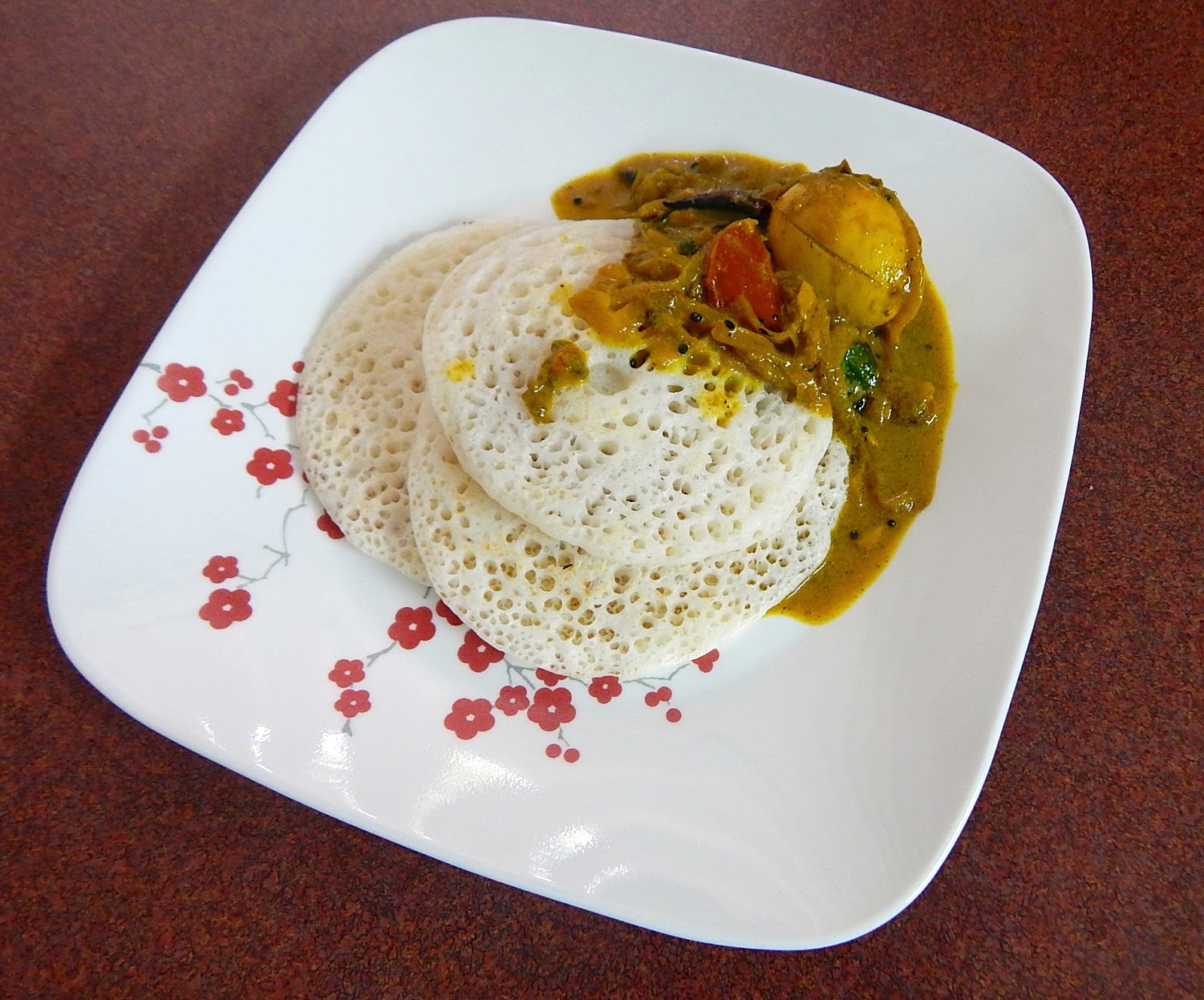 Palatable dishes from Jess's kitchen :) : Vellayappam RECIPE #47