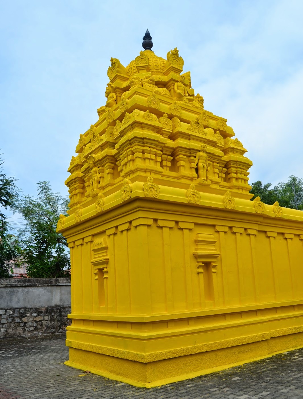 Tamilnadu Tourism: Anandhanathar Jain Temple, Ananthapuram, Arani ...