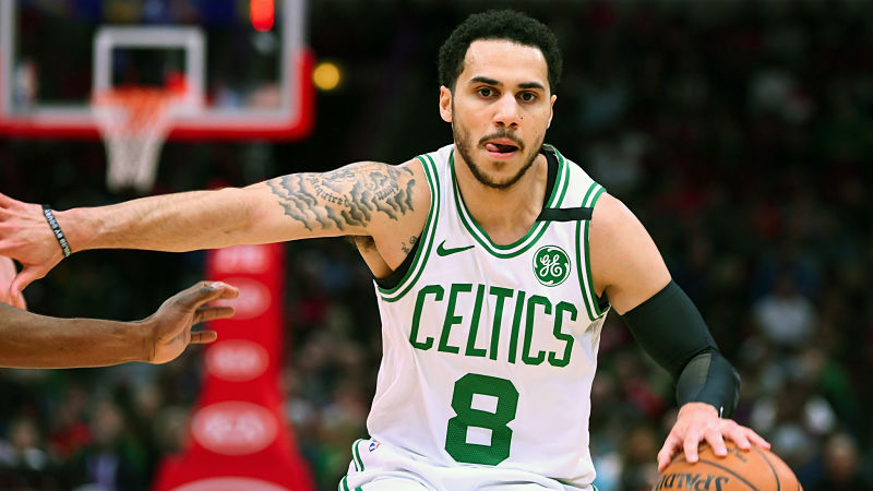 Shane Larkin re-signs deal to stay in Turkey