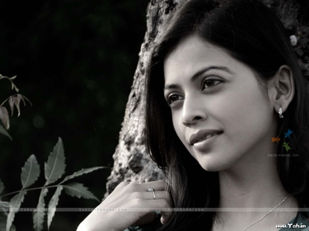 Deepali Pansare - BOLLYWOOD ADDAA | Latest Bollywood Hot Pics of ...