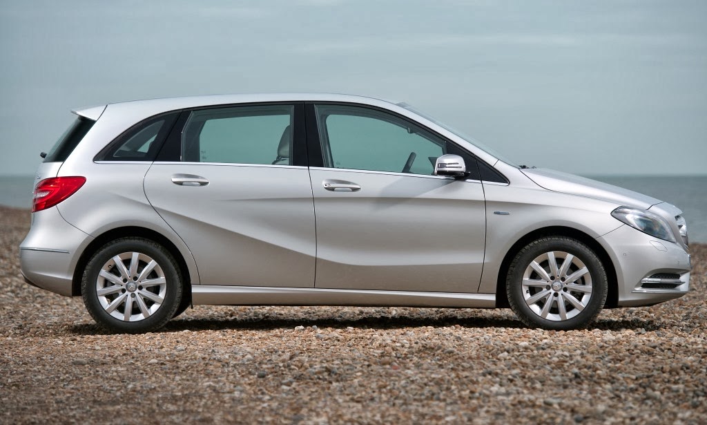 Lanzamiento: Mercedes-Benz B 180 7G-DCT : Autoblog Uruguay | Autoblog ...