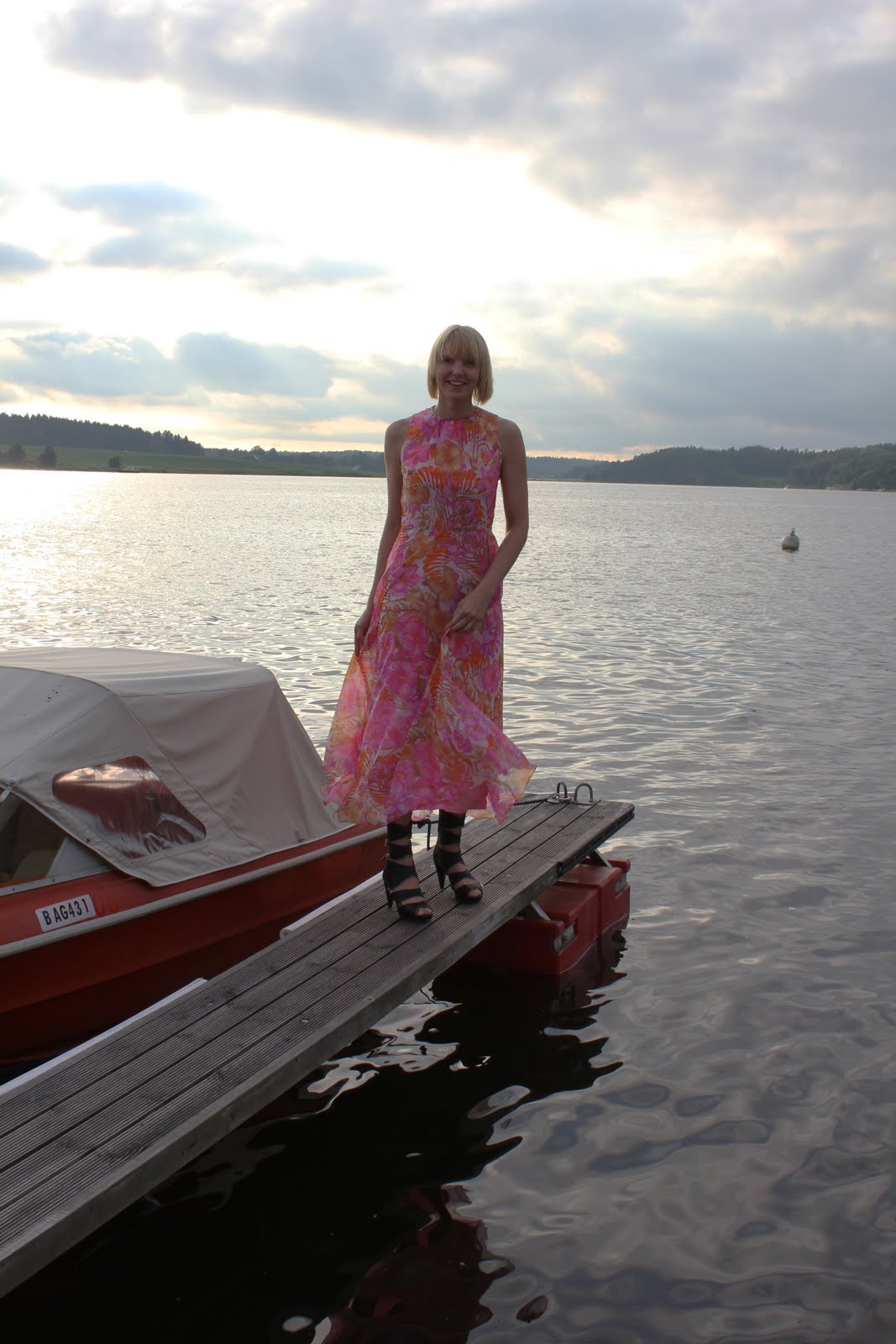FASHION IN OSLO: Windy dresses by the sea