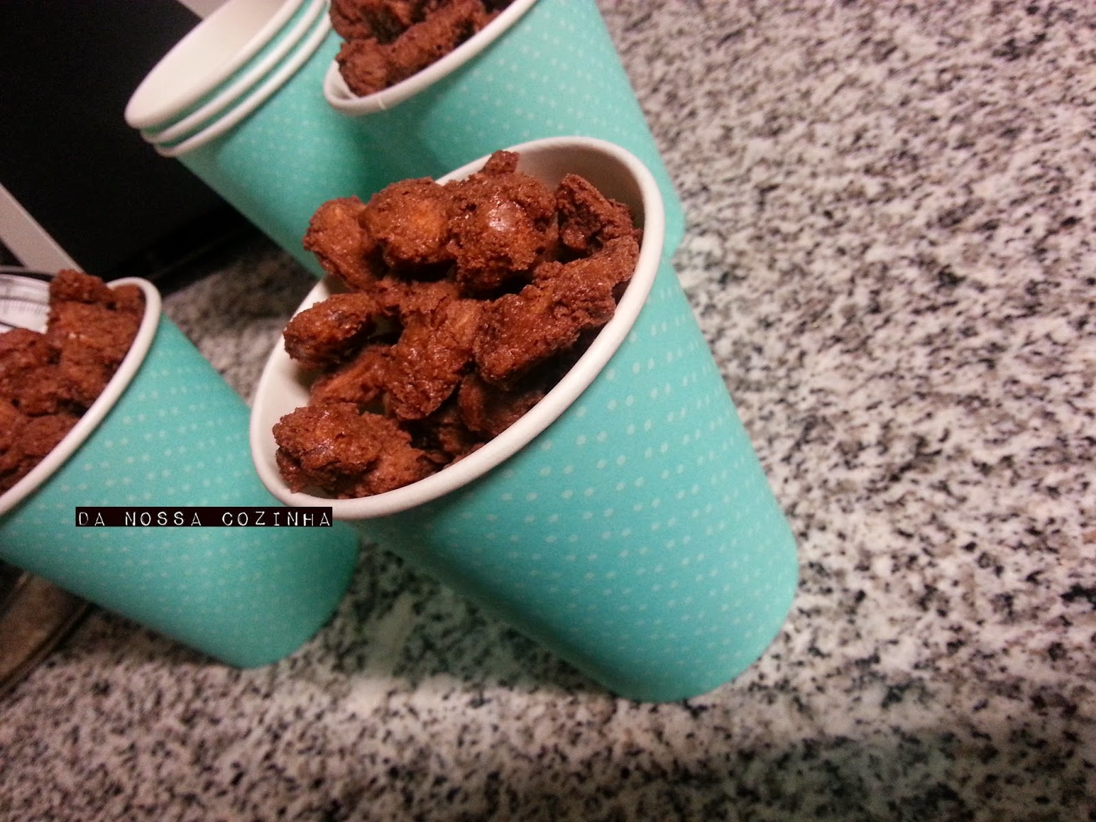 Da Nossa Cozinha : Amêndoas da Páscoa Caseiras