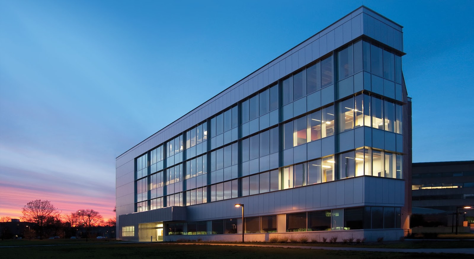 Curtain Wall: Office Building lobby Unit glass wall,artistic Office ...