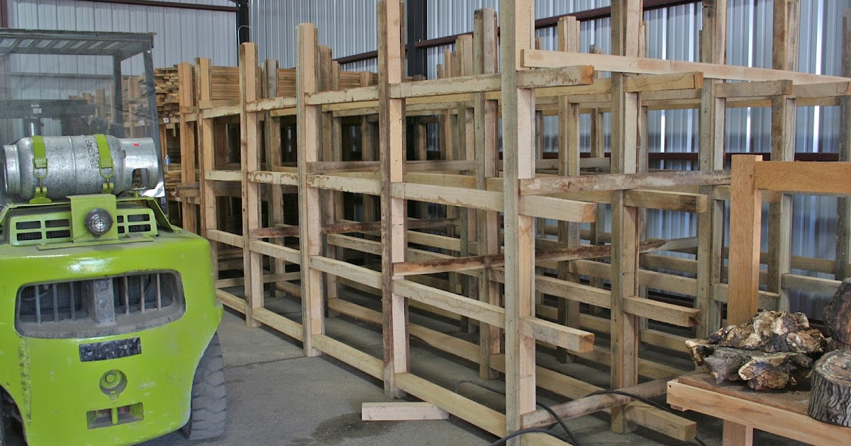 Lumber Logs' blog: How to build a lumber rack