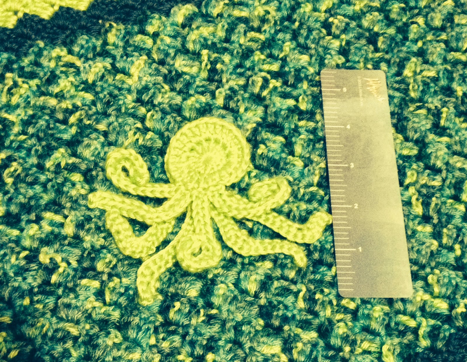 MandaLynn's Crochet Treasures : 8 or 4 Legged Octopus Applique