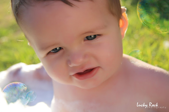 Lucky Rock Photography: Baby photo in bubbles
