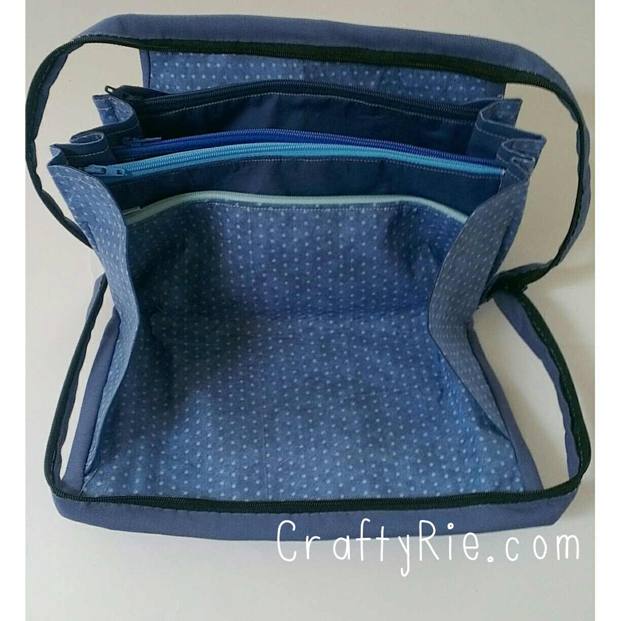 CraftyRie: Pattern Review: The Bionic Gear Bag