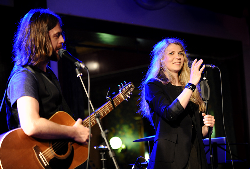 Chaos Tube: Videohaastattelussa KATRI YLANDER & YKSINÄINEN YHTYE