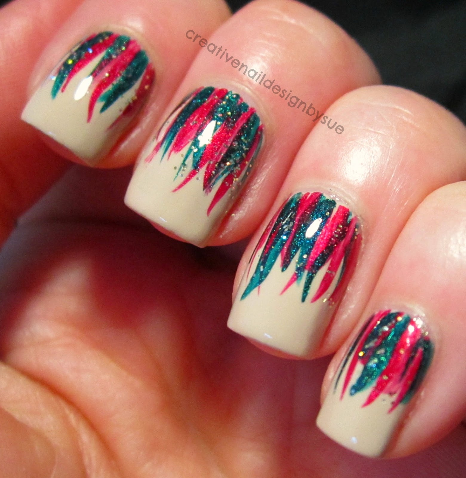 Creative Nail Design by Sue: Digit-al Dozen Does it Again-Festiveness ...