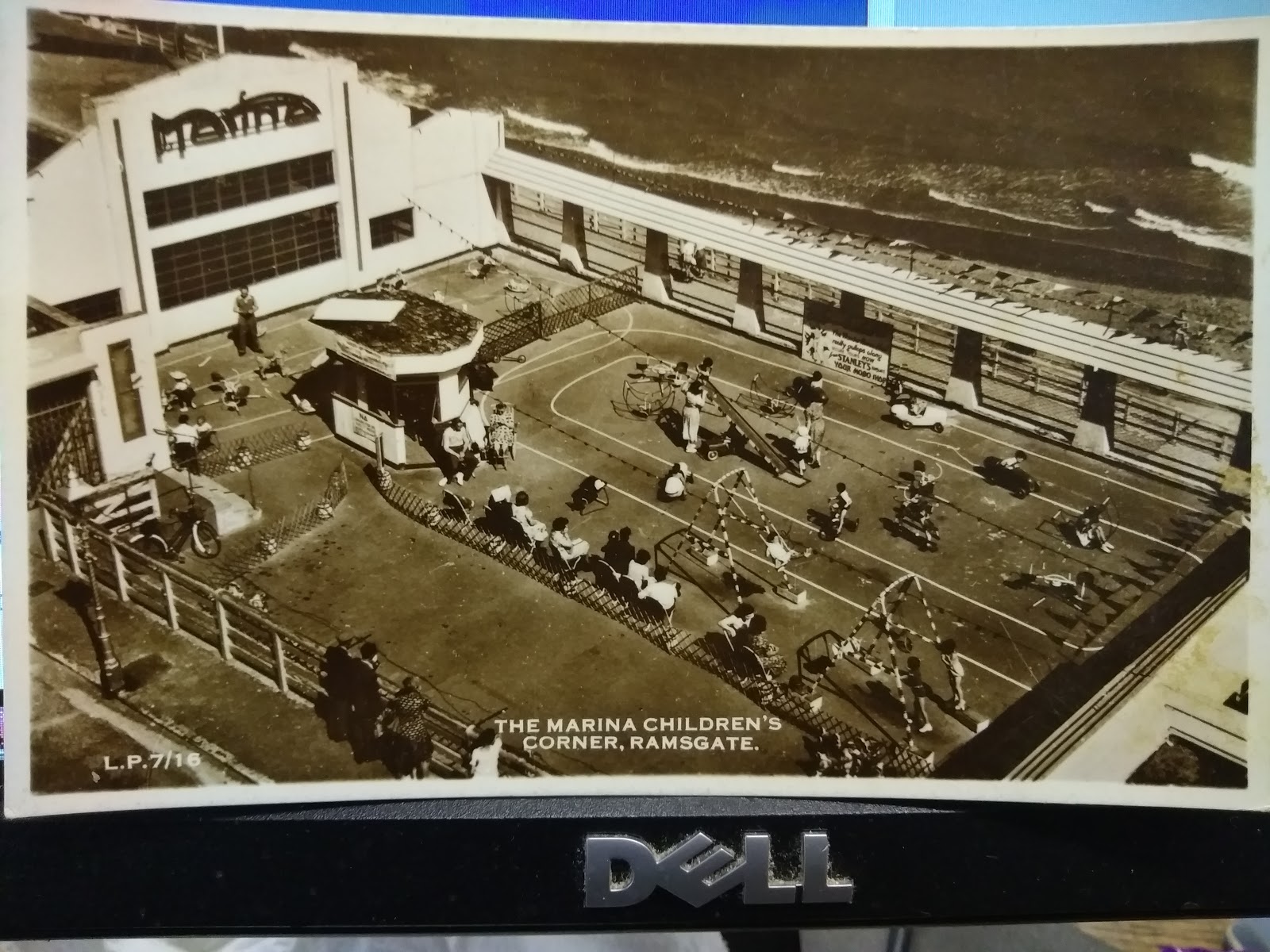 thanetonline: Ramsgate Marina Pool and a bit of sketching in ...