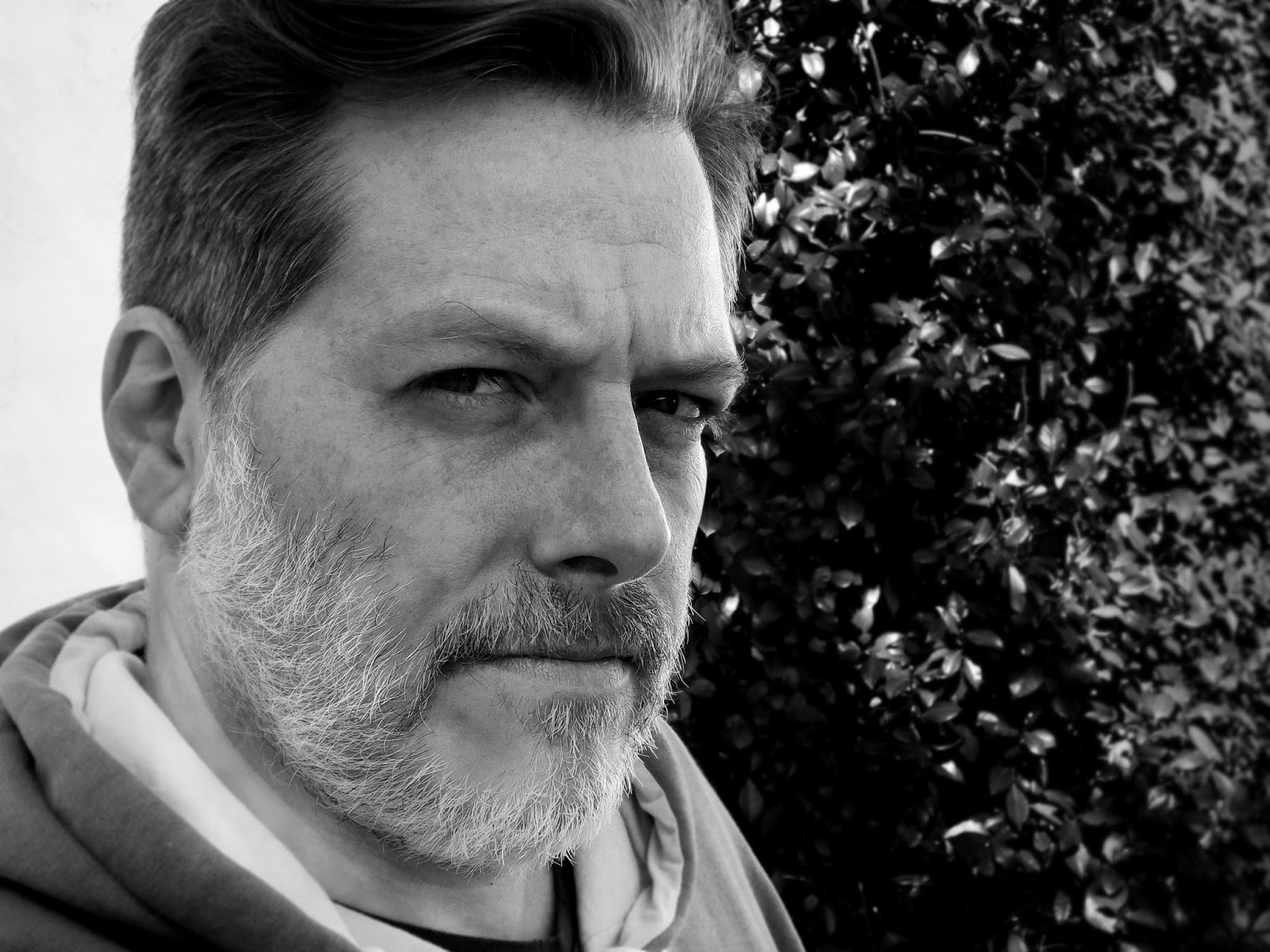 Martín Cristal (Comité de lectura Premio Itaú de Cuento Digital)