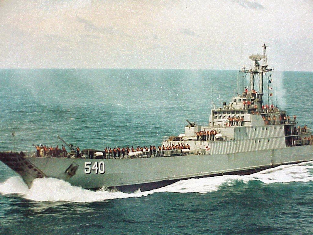 KRI Teluk Lampung 540 - Kapal Perang TNI Angkatan Laut
