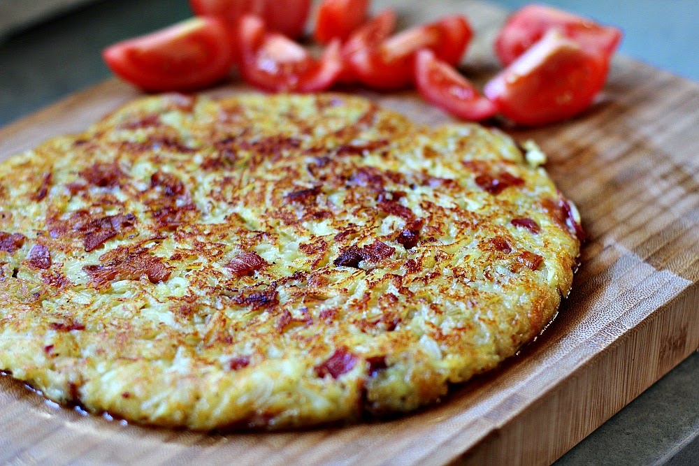 Två små kök: Frico - italiensk potatiskaka med lök, ost och bacon