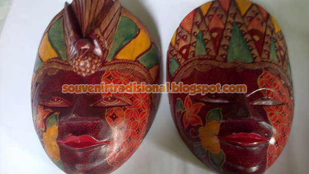 Topeng Batik Kayu | Souvenir Tradisional