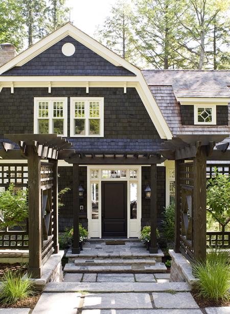 HOLLYWOOD CAPE COD: Gambrel roof lines