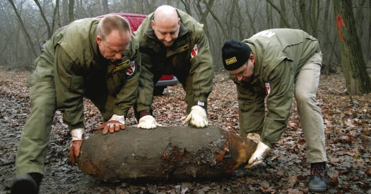 Military Analysis: UXB.