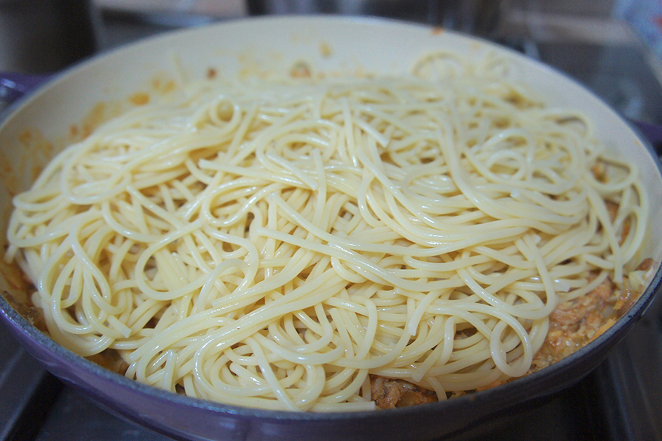 Say My Kitchen: Laksa Pasta with White Clams & Crabmeat 叻沙意粉
