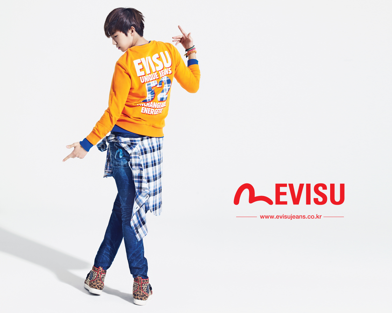 Everything About 2PM Poster 2PM Taecyeon And 2PM Wooyoung Evisu everything-about-2pm-poster-2pm-taecyeon-and-2pm-wooyoung-evisu