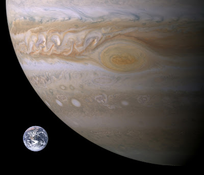 Tech Edge: Colossal New Planet 'Tyche' Trumps Jupiter Four Times Over