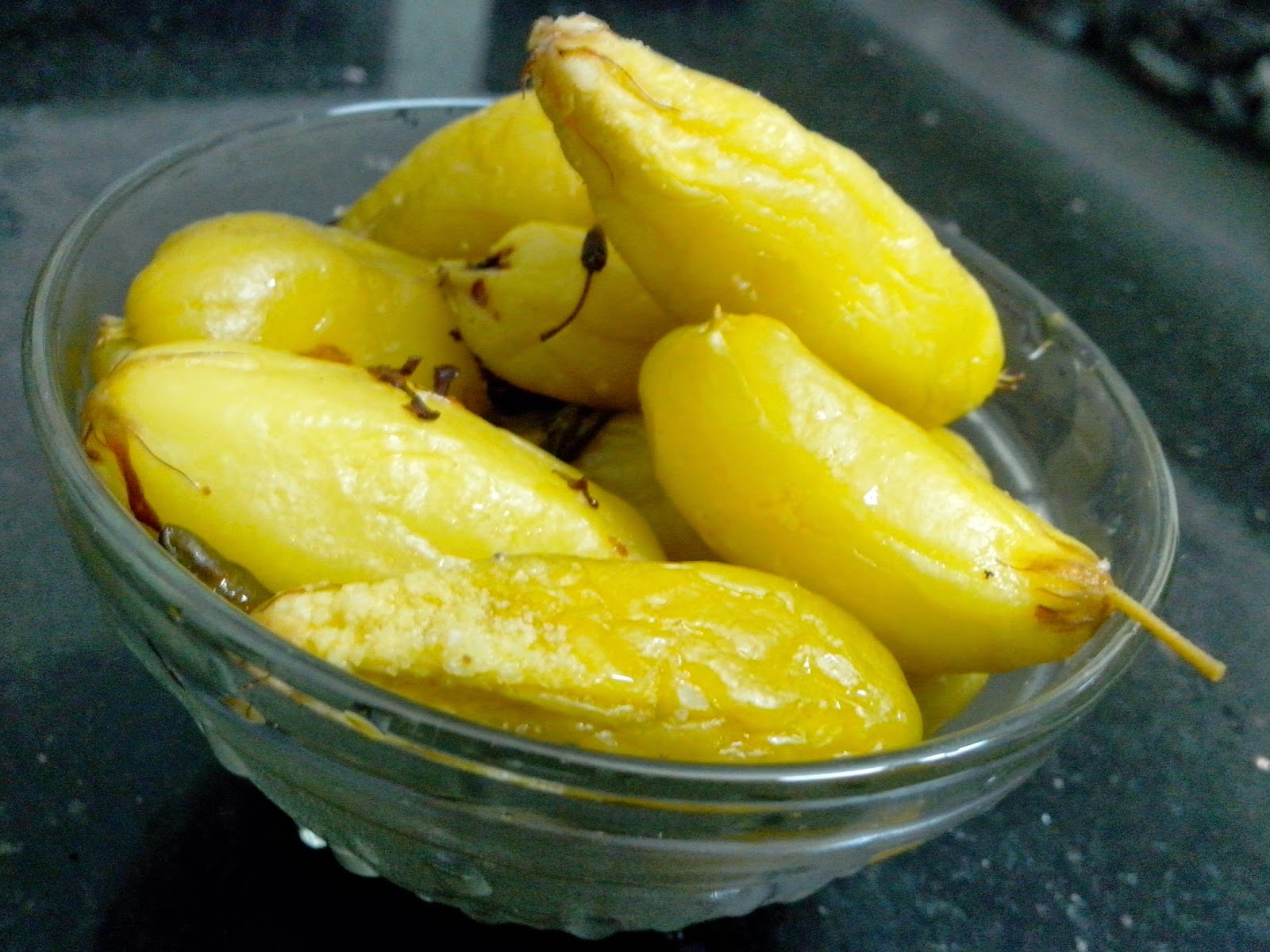 Heaven in a spoon: Spicy tangy irumban puli achar