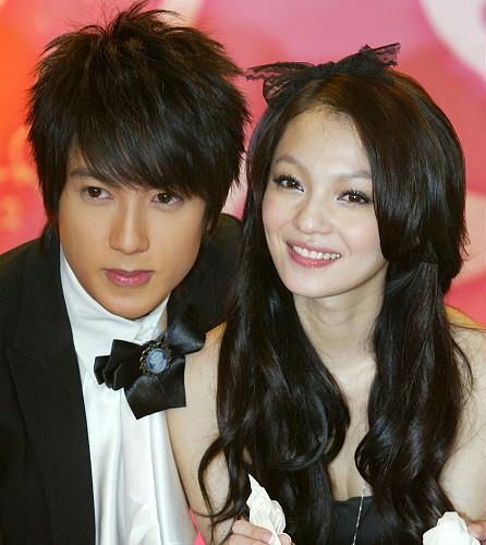 Romantic Princess ( 公主小妹 - Gong Zhu Xiao Mei) - TaraChun