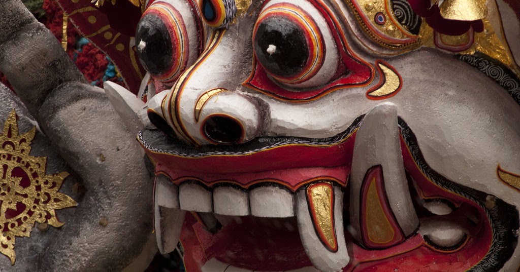Bali Media Info: Balinese Mask Called "Tapel"