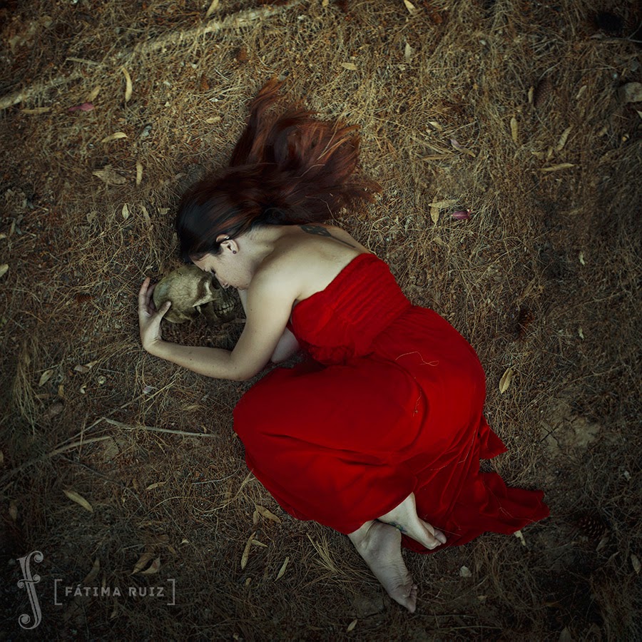 Fátima Ruiz: "Calavera / Skull"