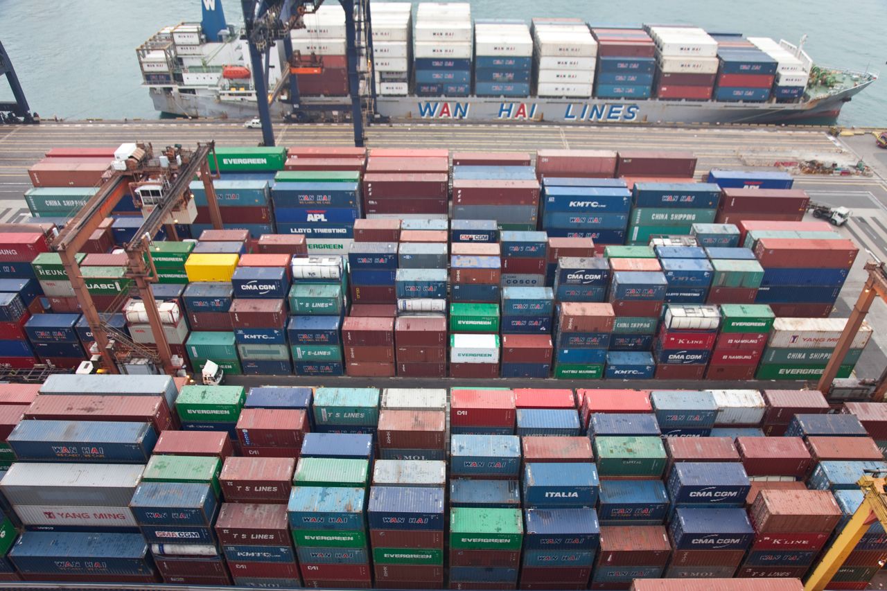 Kaid Ashton: Hong Kong: The Container Yards