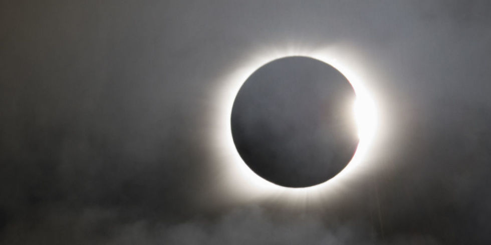 Elgrannino.net: ¡FASCINANTE! Una rara luna negra se verá este viernes ...