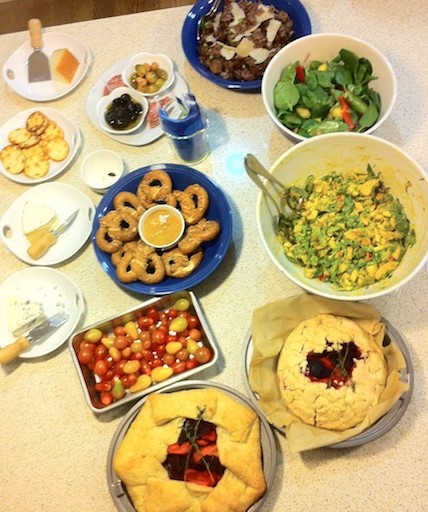 J And J Eat Their Way Around The World: Potluck dinner (SF, CA)