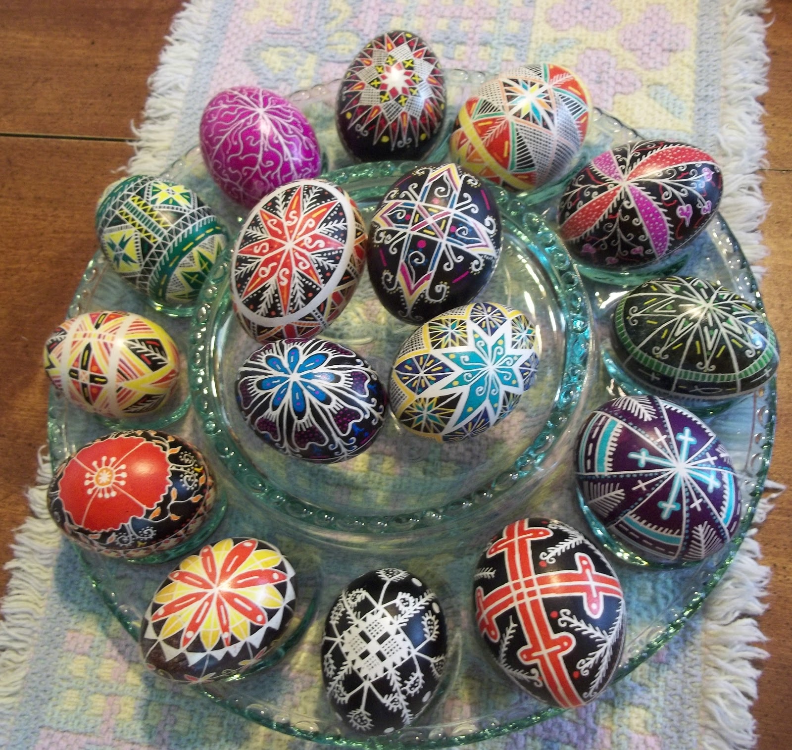 Georgia's Kitchen and MORE!: Ukrainian Easter Eggs 2012