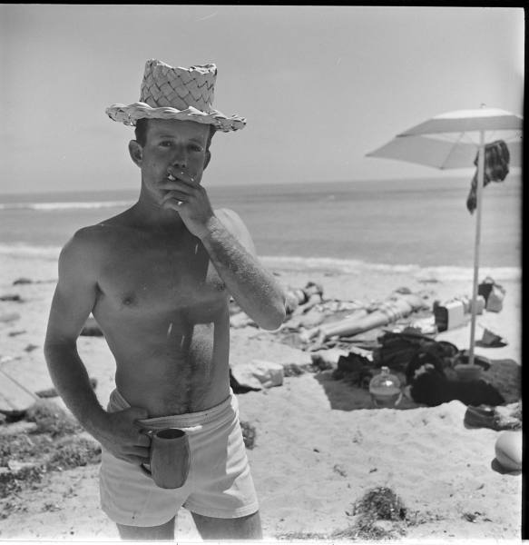 Alex Grant: 1950 Beach Style