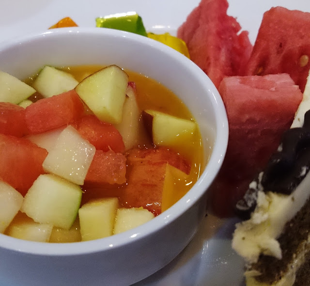 Food Excitement (Herfy Cafe and Grill) - Life of Adventure