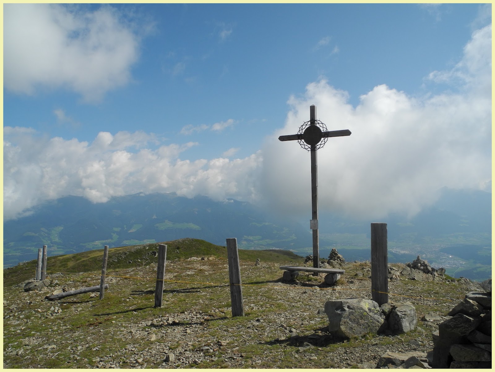 Outdoor Experiences: Tag 13 Rastnerhütte – Roascharte – Medalges Alm ...