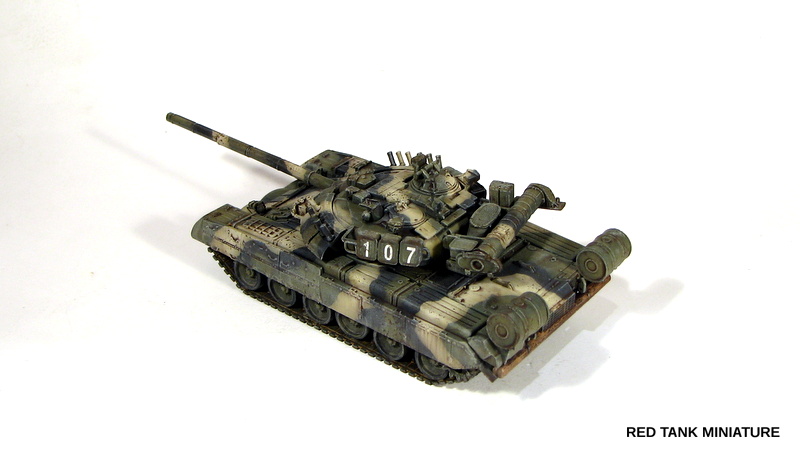 Gulumik Military Models: T-80 UK 1/72