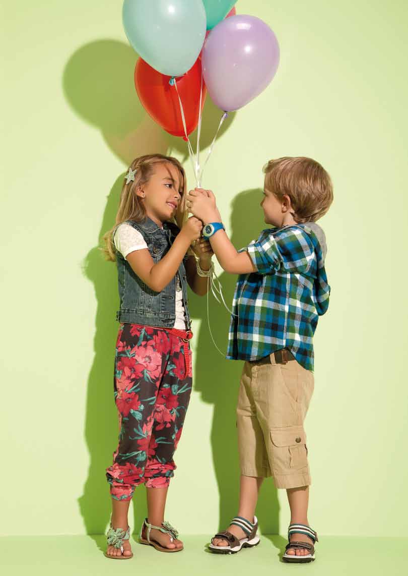 Lookers: Editorial Moda Infantil Revista Lançamentos