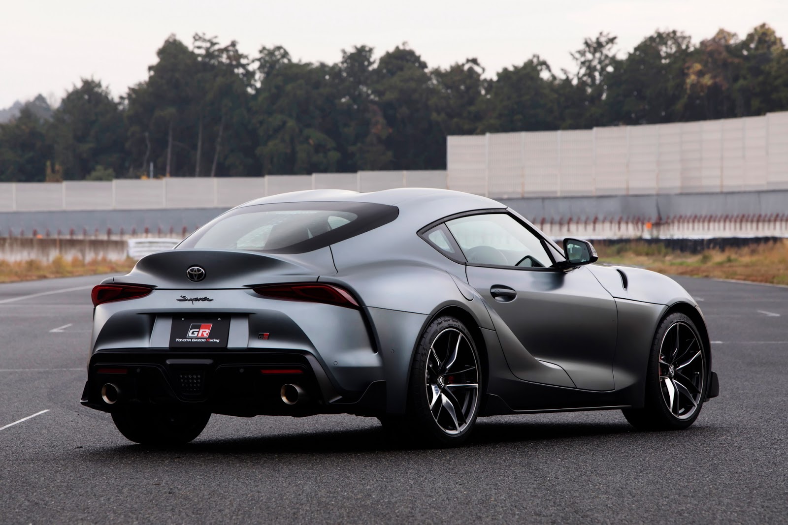 Car News Update: All-New Toyota Supra การกลับมาอีกครั้งตำนานของรถสปอร์ต ...