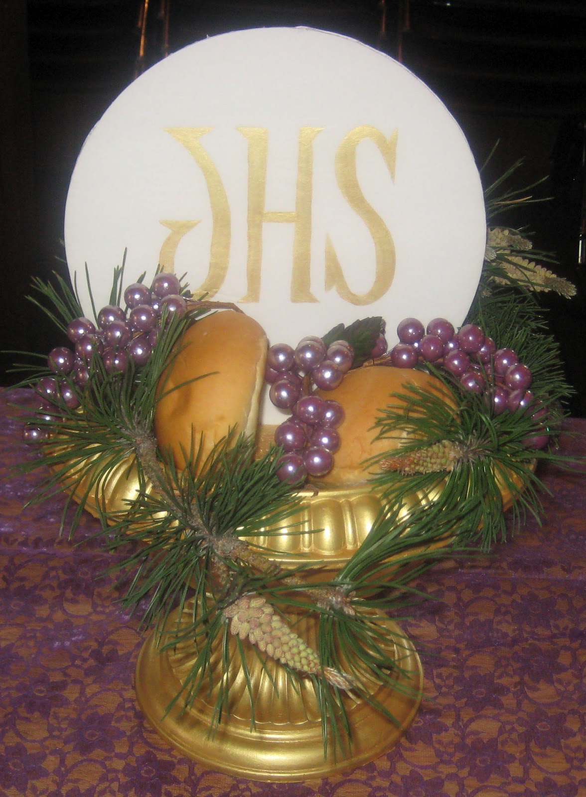 Utopia Party Decor: First Communion Party Decor