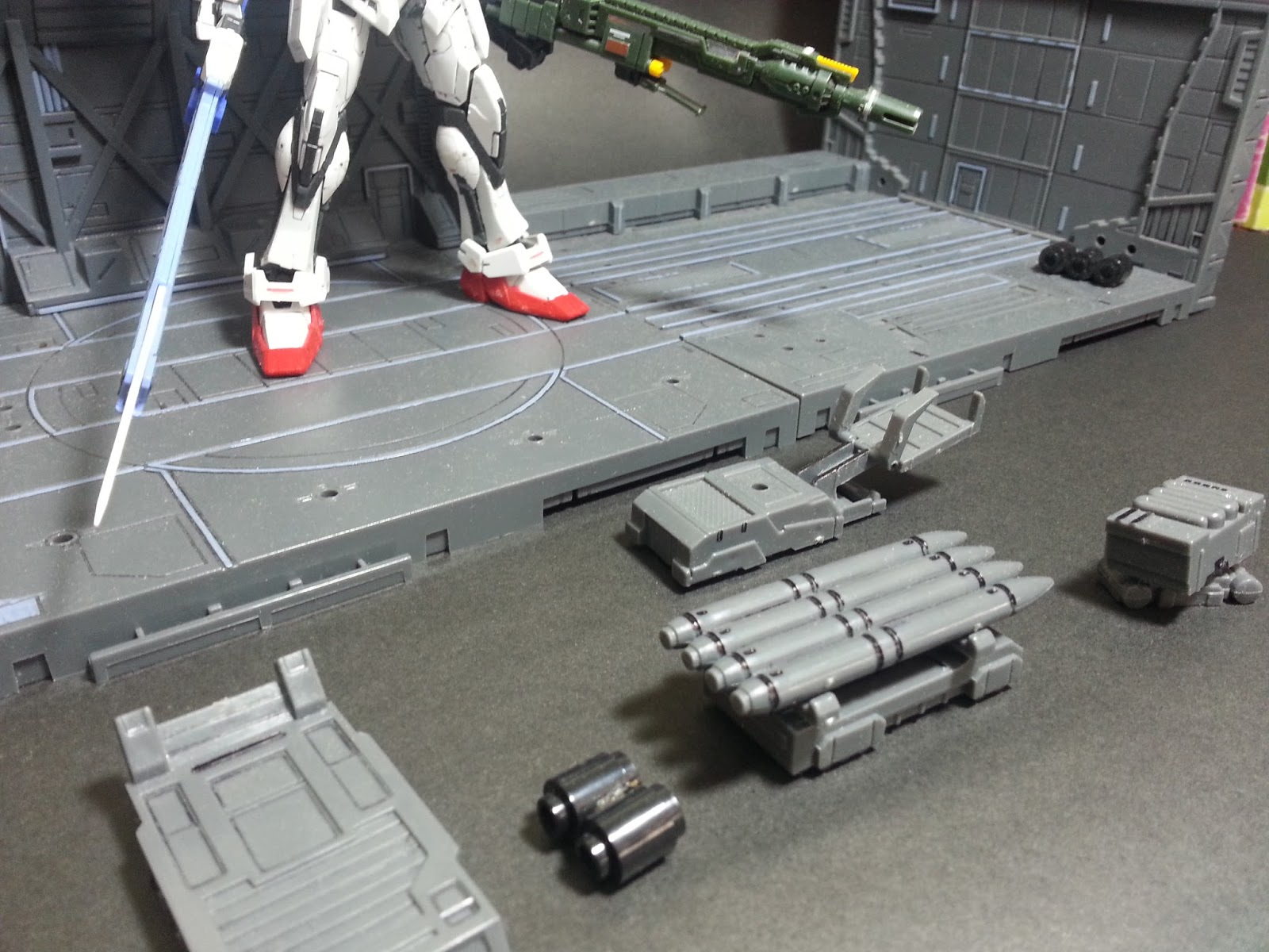 Lightning Quantum's Base: First Look : Gundam Hangar